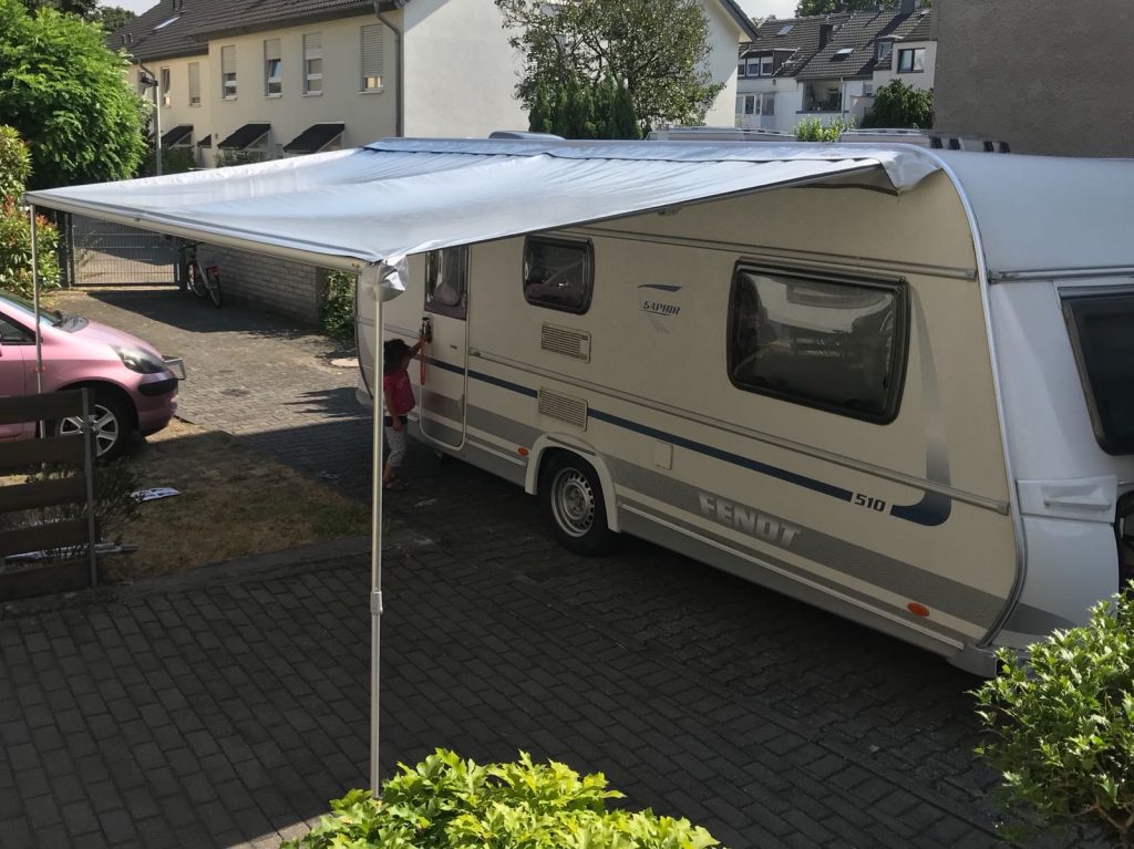 Sackmarkise und Markisenvorzelt: Wigo Rolli Style – Kimchi Express